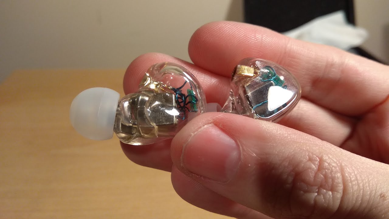 HISENIOR B5 Review - Midcentric Knowles Multi BA Earphone - YouTube