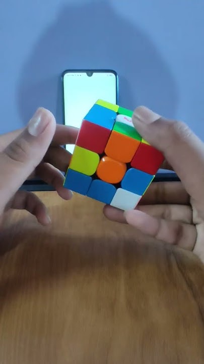 Solving Rubix Cube..# Cubing # Cubers.. - YouTube
