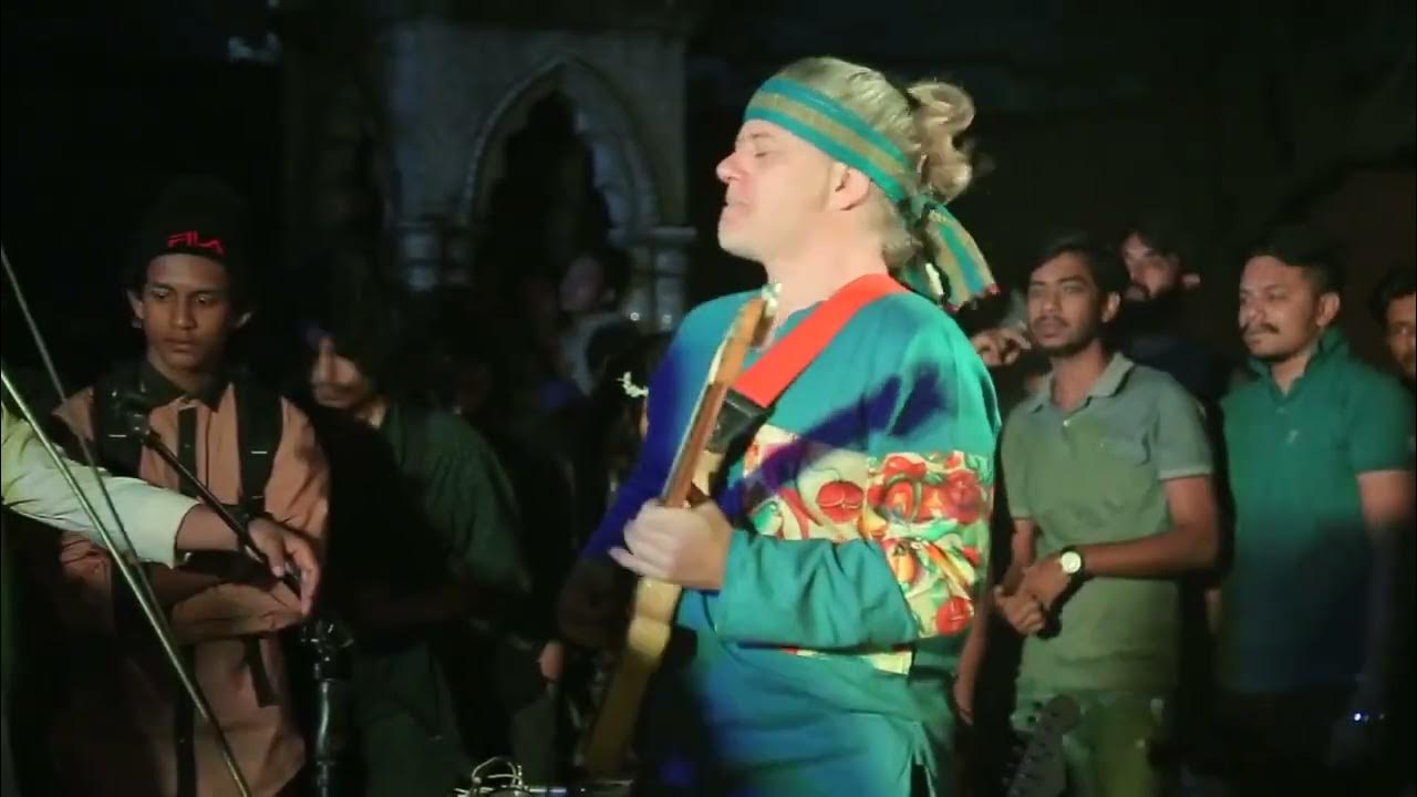 HYENA EXPRESS - Shonar Bangla Circus | Live at SODIUM BATIR GAAN, 2023 - YouTube