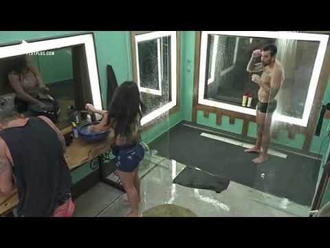 OLHA O QUE A RAISSA BARBOSA FALOU (caga lava o c_ e dar descarga por gentileza - FAZENDA12  [ 480p]