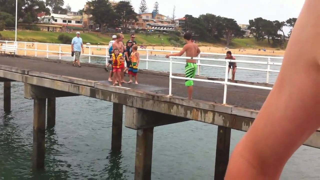 fail pier jump - YouTube