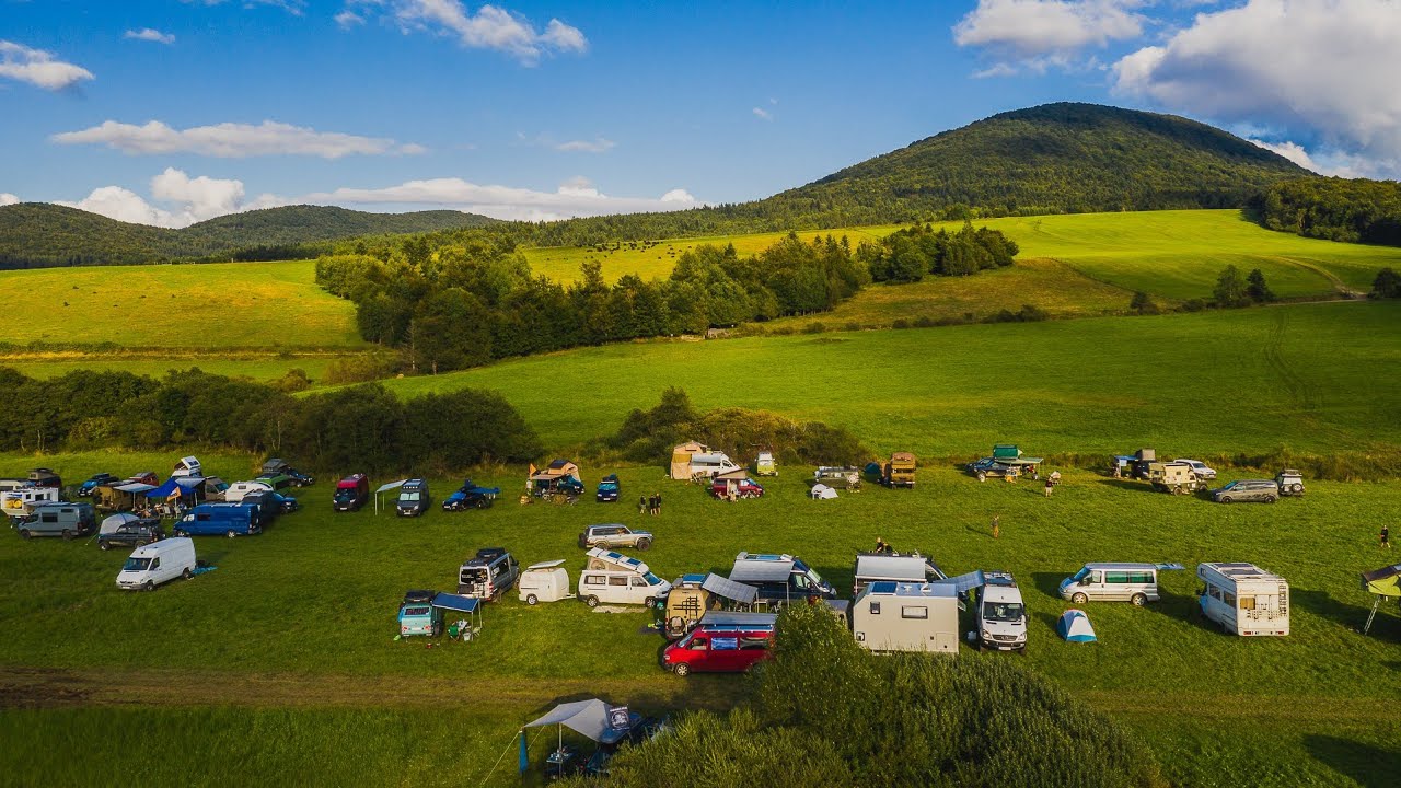 Komu w drogę, temu camper. - YouTube