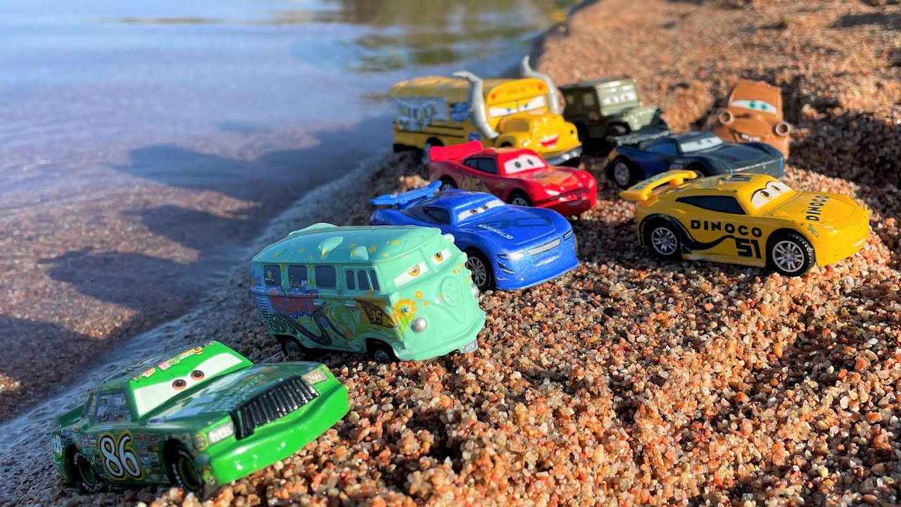 Disney Pixar Cars Fall Into The Green Water Lightning McQueen Jackson ...