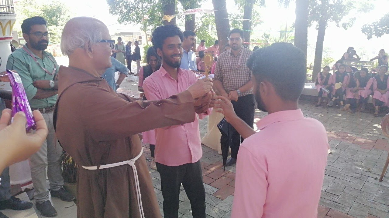 Onam games Prize distribution - YouTube