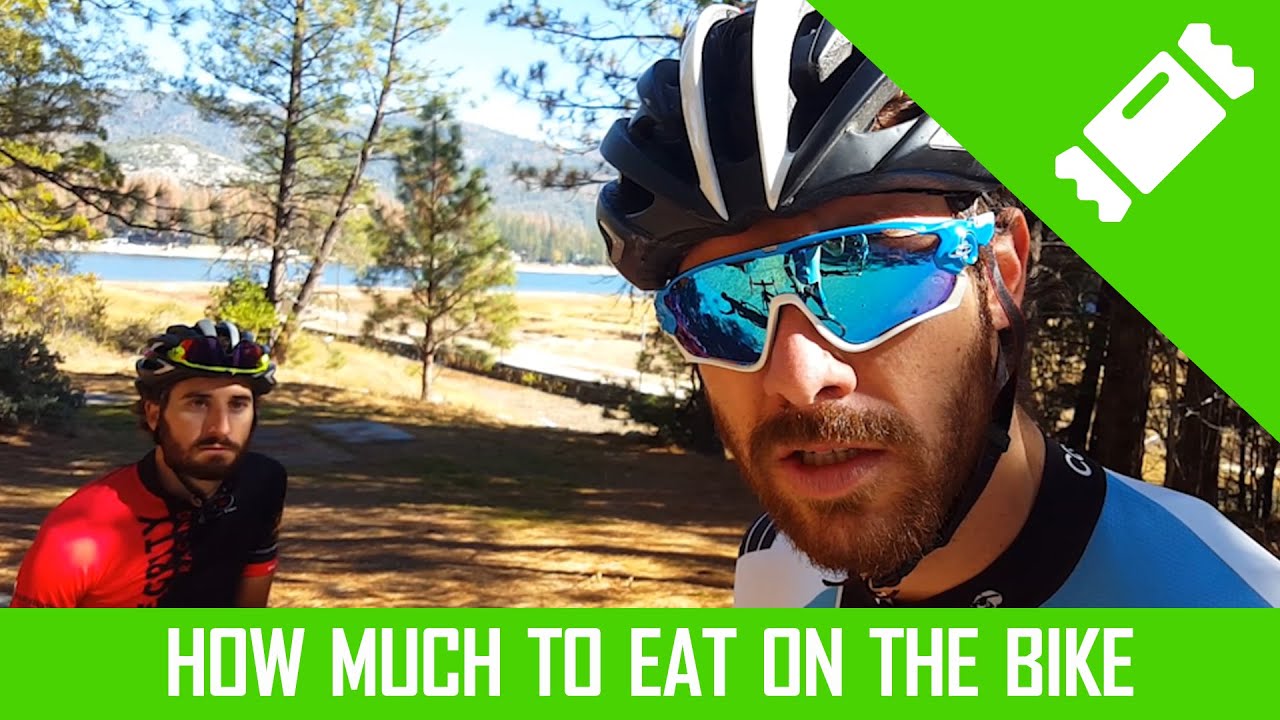 (Quick Cycling Tip) How often should you eat on the bike - YouTube