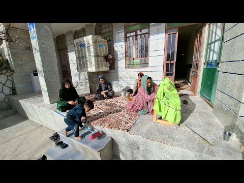 Maryam and Ruqayyah came to the aid of Ilham.