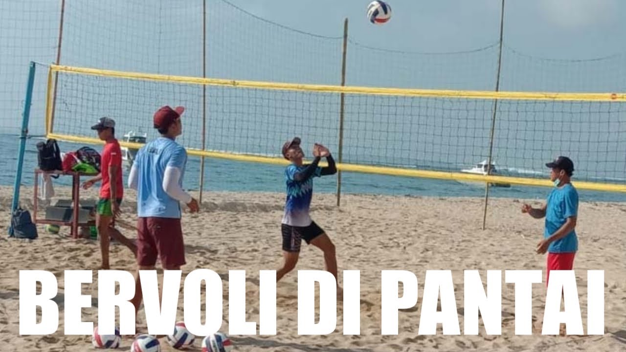 Main Voli di Pantai | Beach volleyball - YouTube