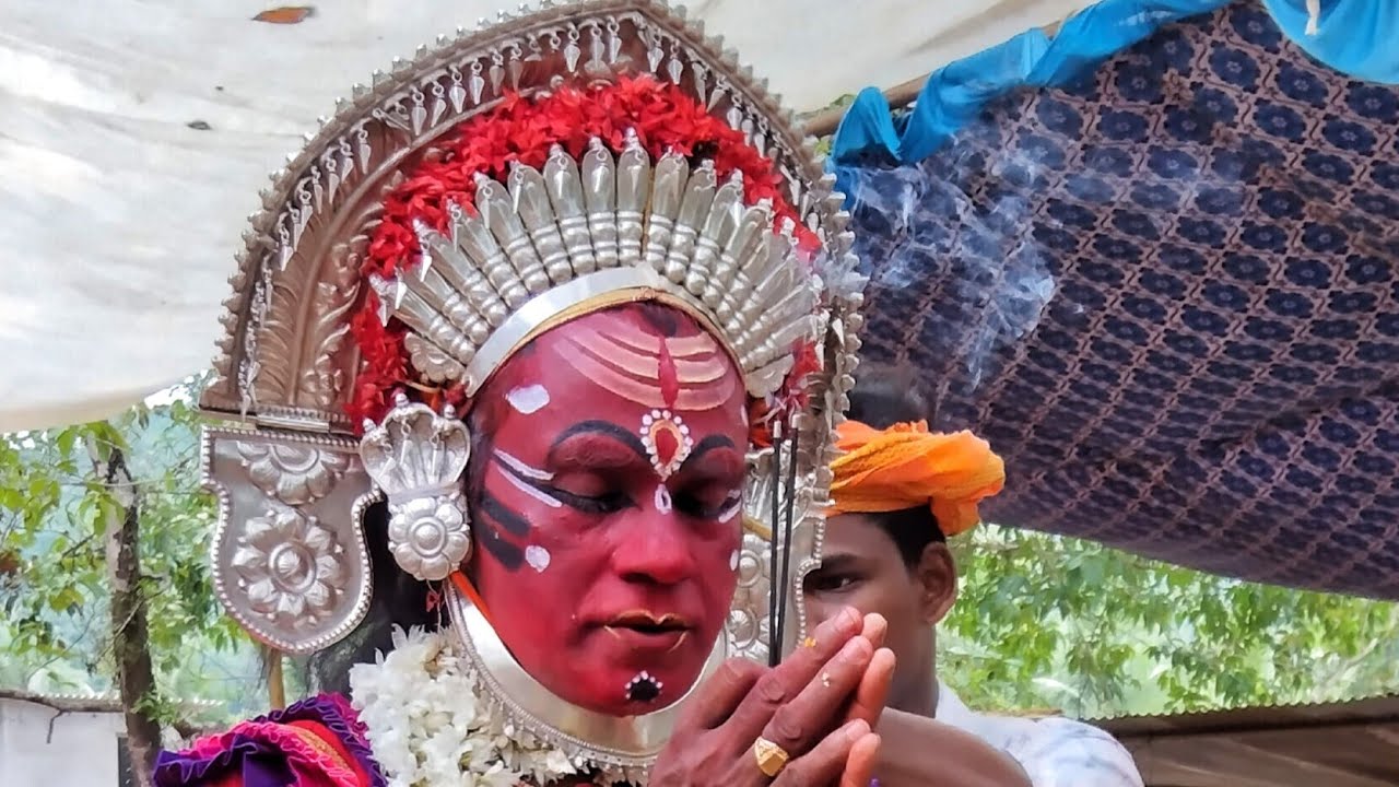 Netther Muguli Nema, Parpikallu Kokkada | ನೆತ್ತೆರ್ ಮುಗುಳಿ ನೇಮ ...