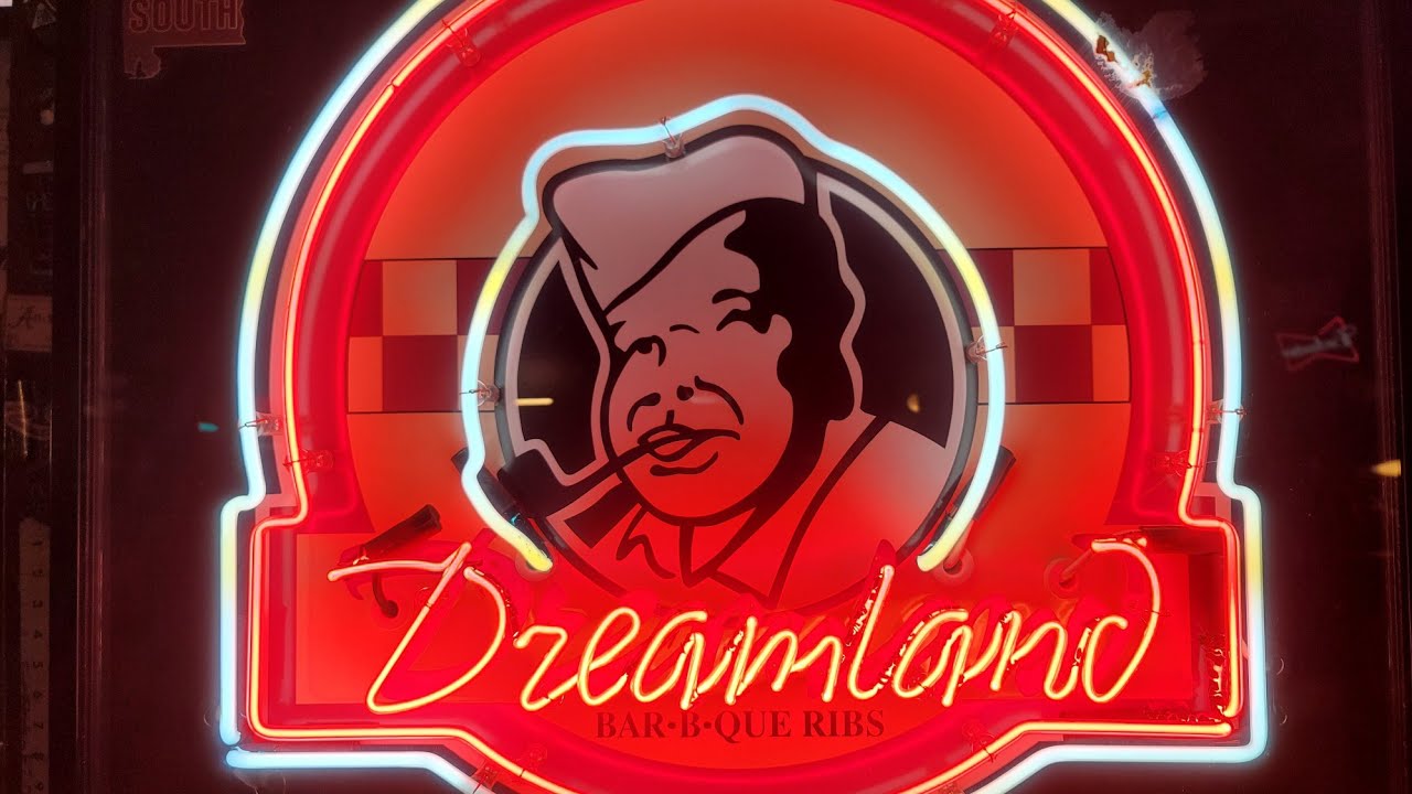 Storm Chaser Food Review: DREAMLAND BBQ in Tuscaloosa, AL - YouTube