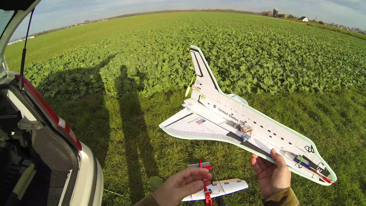 RC space shuttle #1 - YouTube