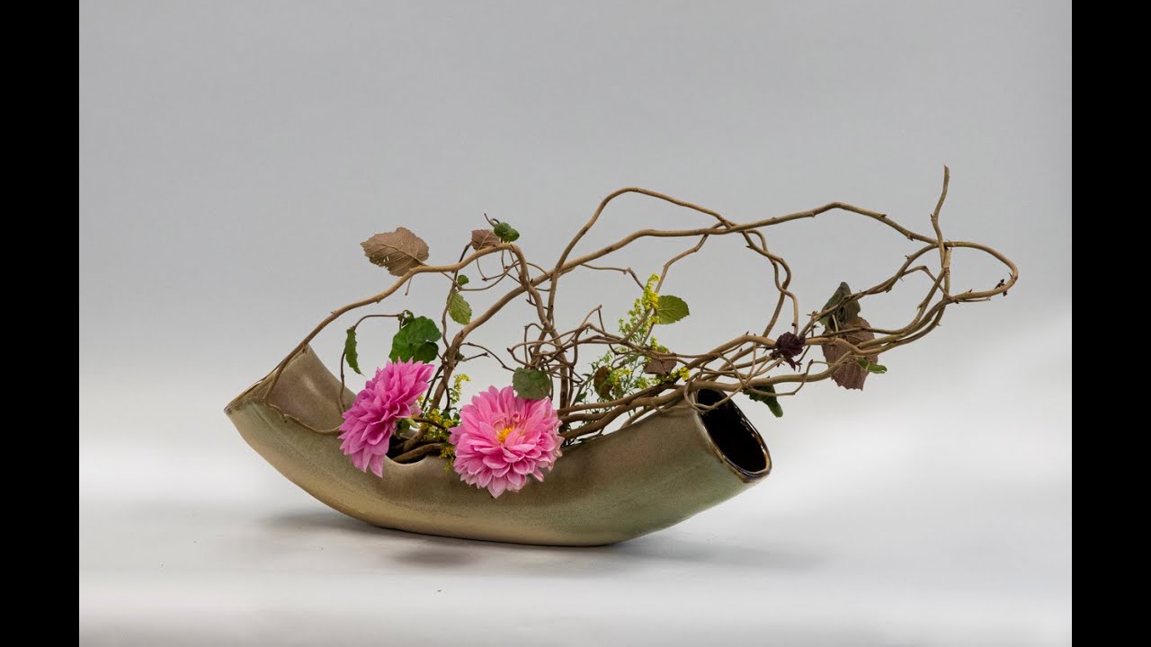 Intertwining Plant Materials - YouTube