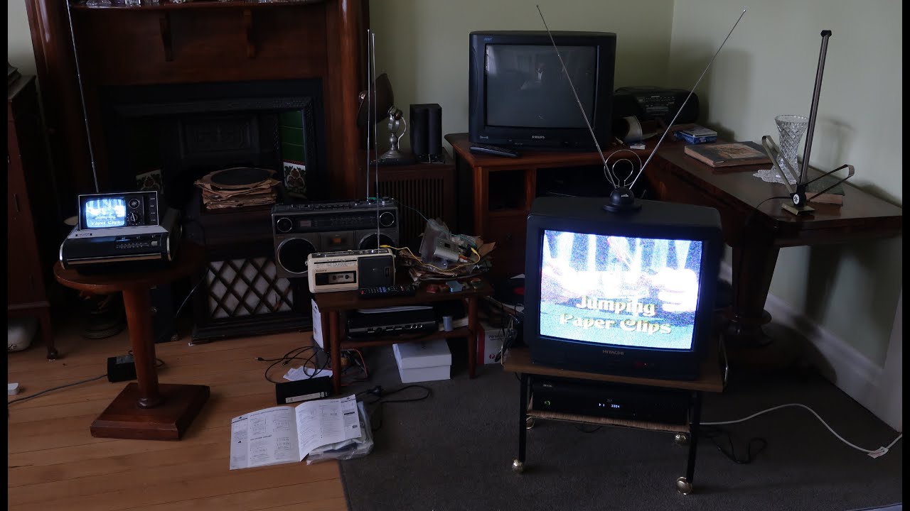 DVD player connected to VCR transmitting to TV connected to RF ...