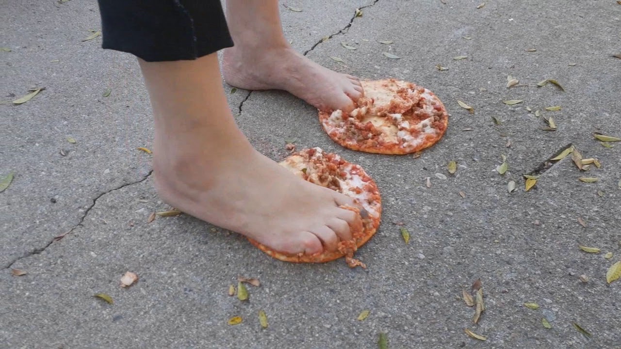 Barefeet & Pizza - YouTube
