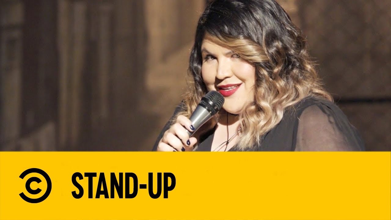 Gaby Llanas | Stand Up | Comedy Central Mexico - YouTube
