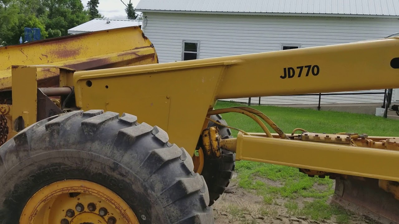 John Deere 770 Road Grader - County Owned and Maintained - YouTube