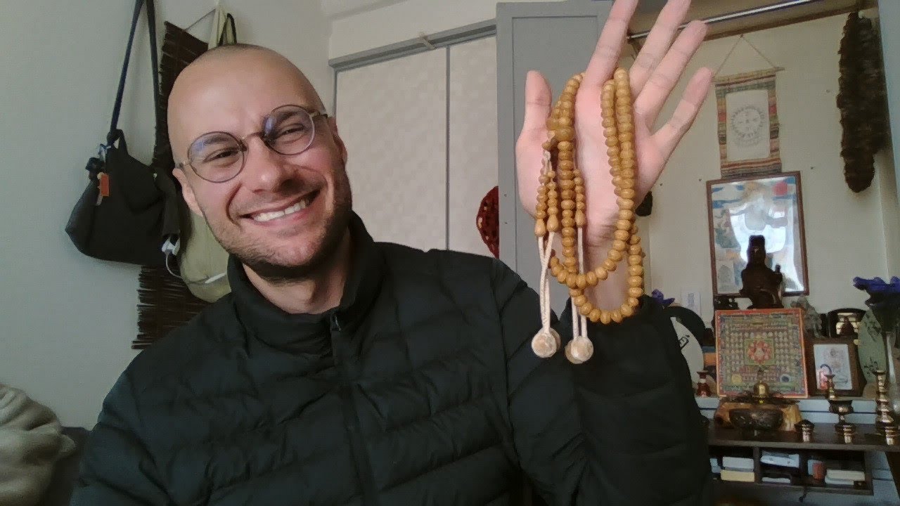 How to Use a Shingon Rosary - YouTube
