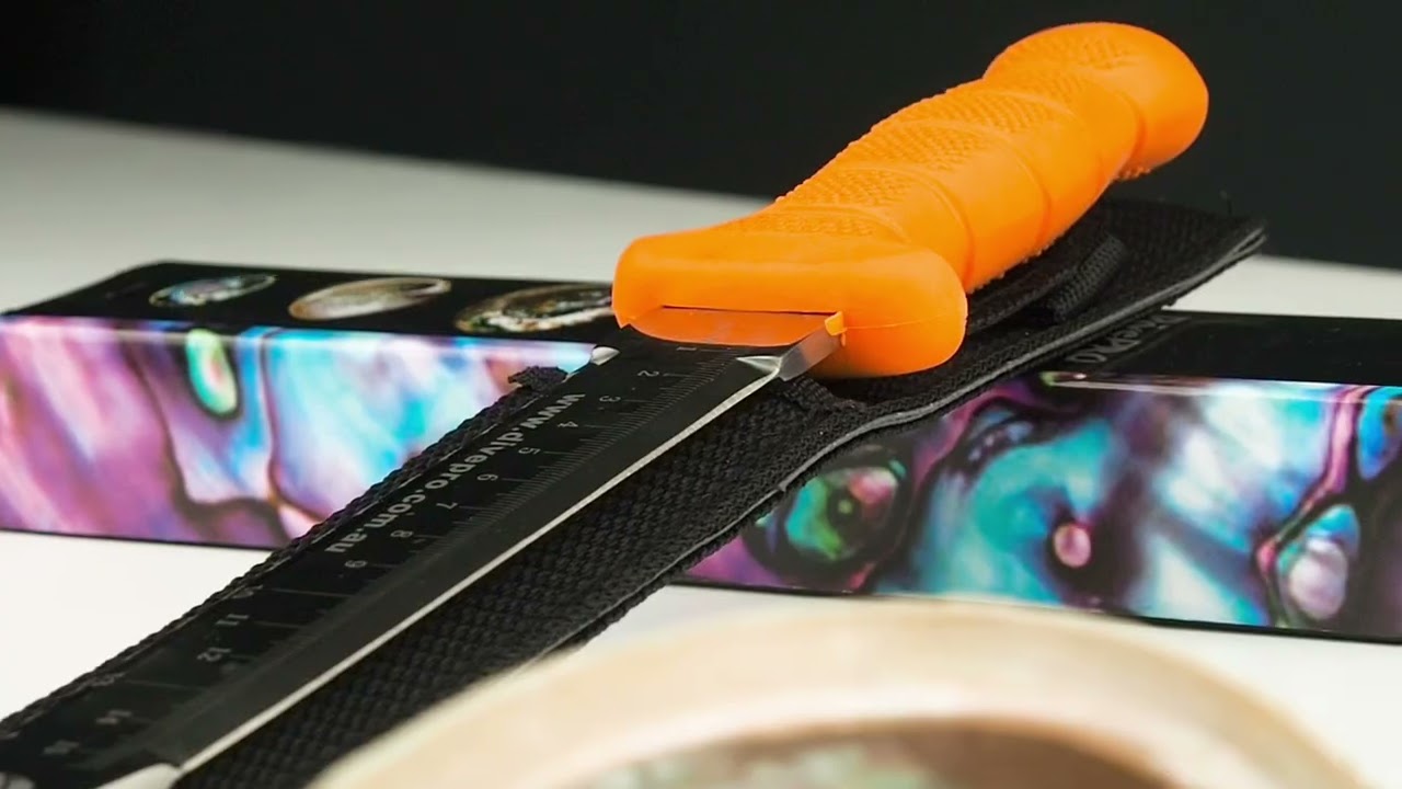 DivePRO Abalone Knife Serrated Edge - YouTube