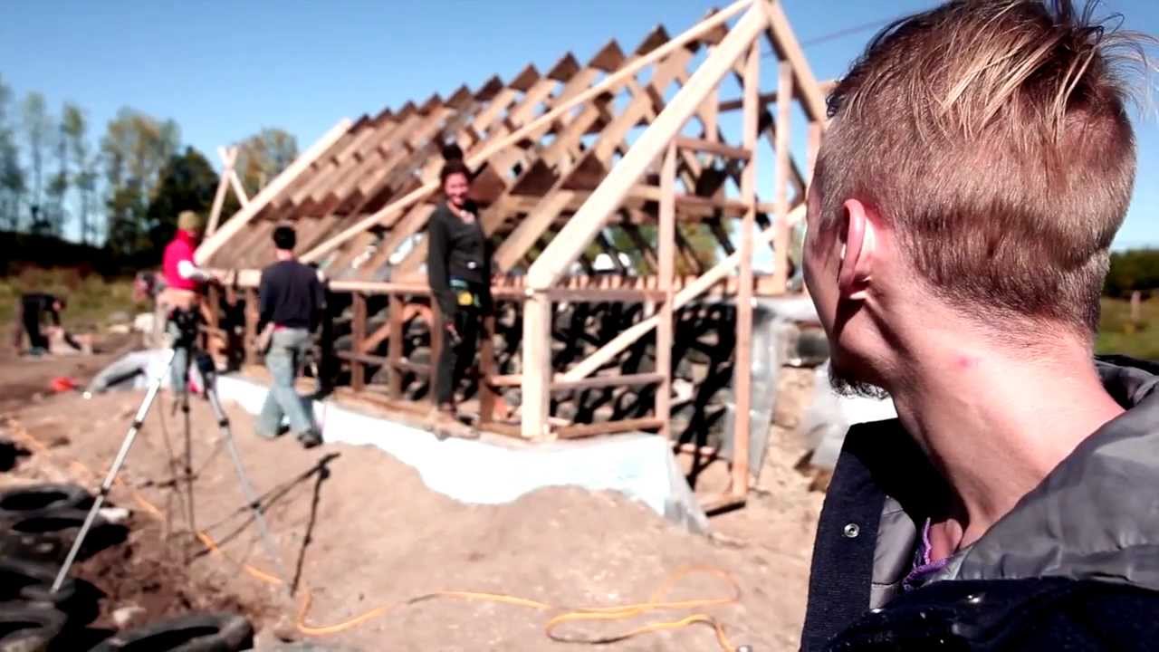 Valhalla's Earthship Greenhouse /// part 7 (Expectations) - YouTube