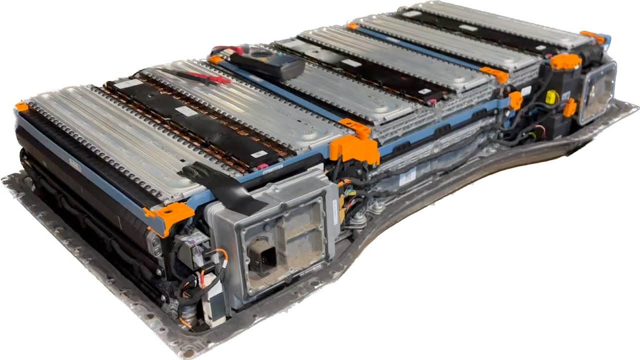 Ремонт високовольтної батареї Smart Fortwo 451 Electric Drive - YouTube