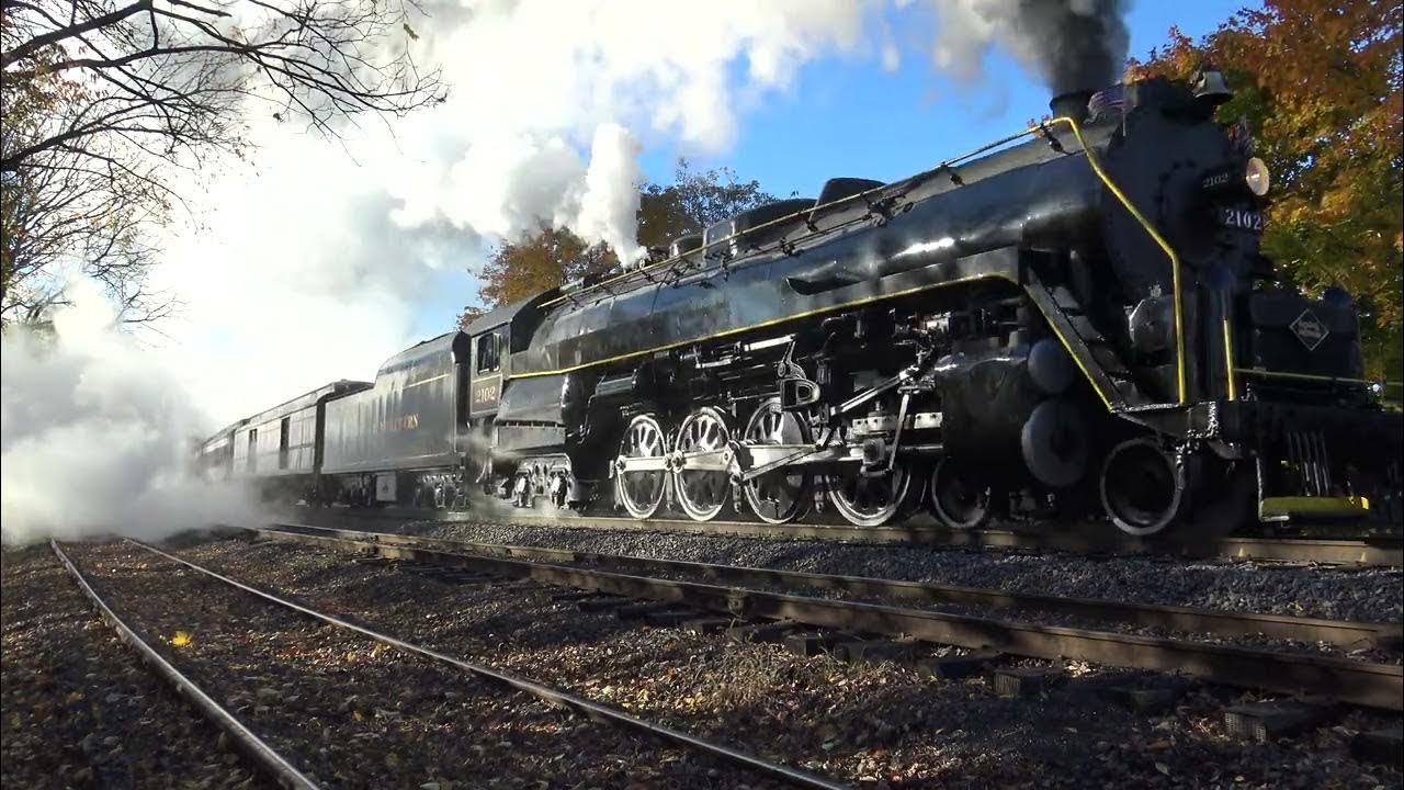 RBMN 2102 departing Outer Station, Reading, PA 10-29-2022 - YouTube
