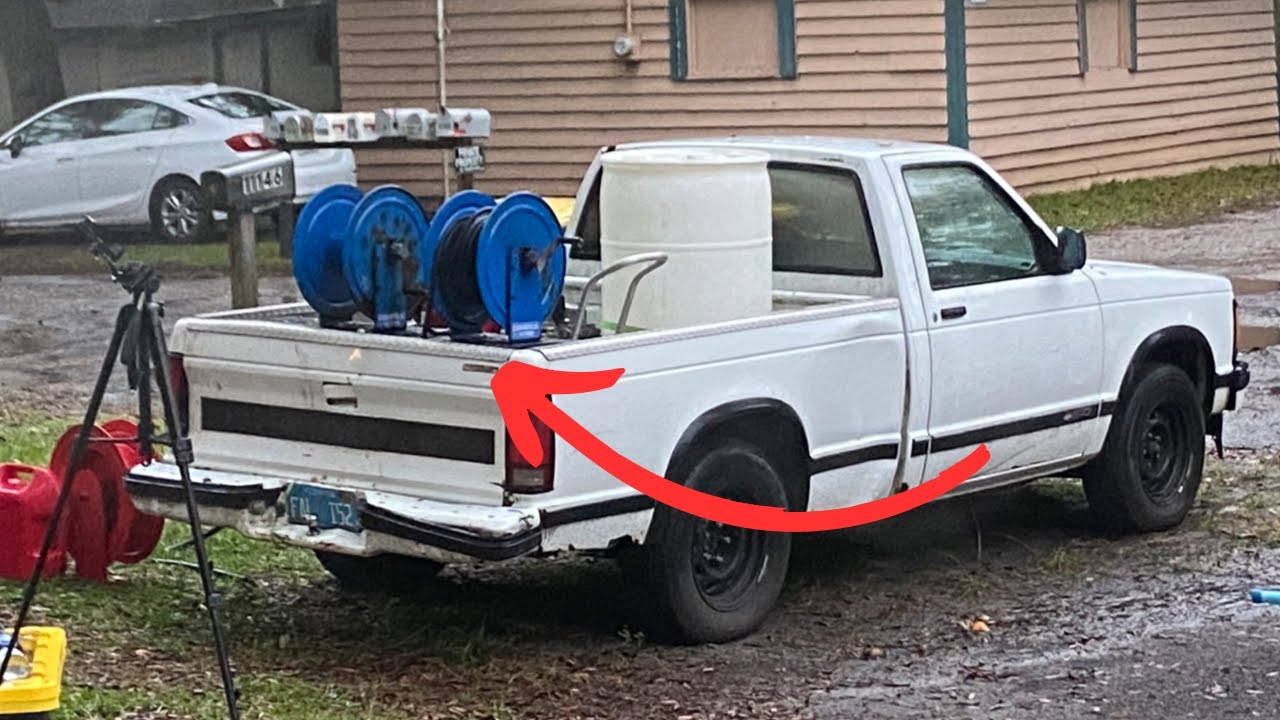 DIY Hose Reel Mounts for Pressure Washing Business - YouTube