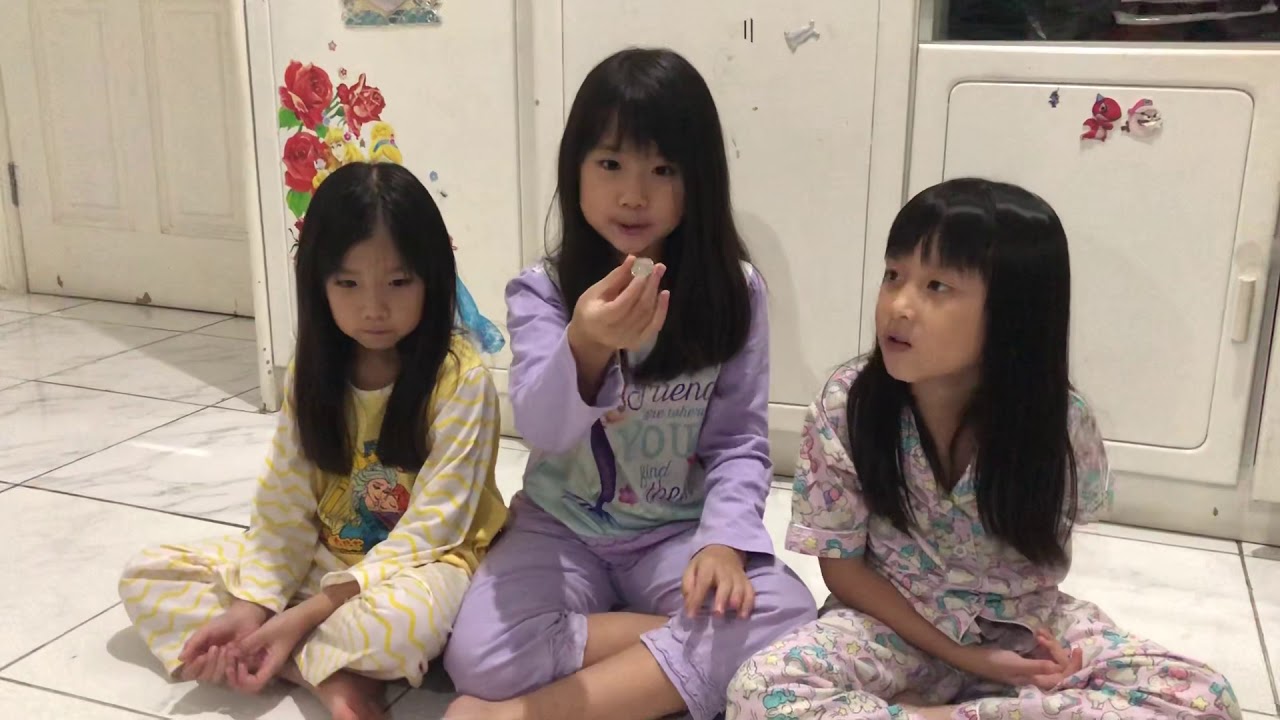 How many drops of water can a coin hold - YouTube