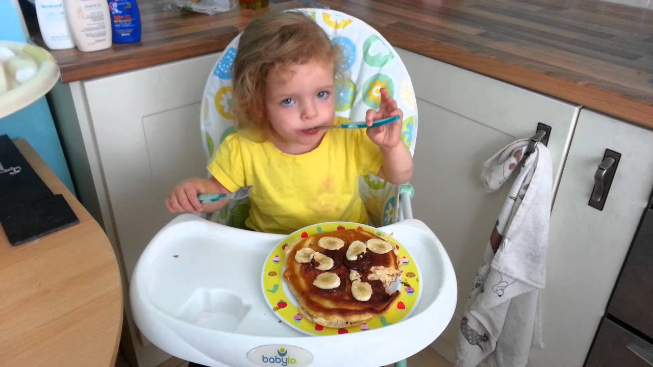 Zoe pancake - YouTube