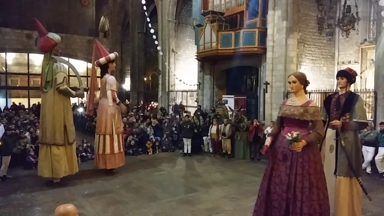 Ball de quatre dels Gegants del Pi - Seguici de les Basíliques 2018 ...