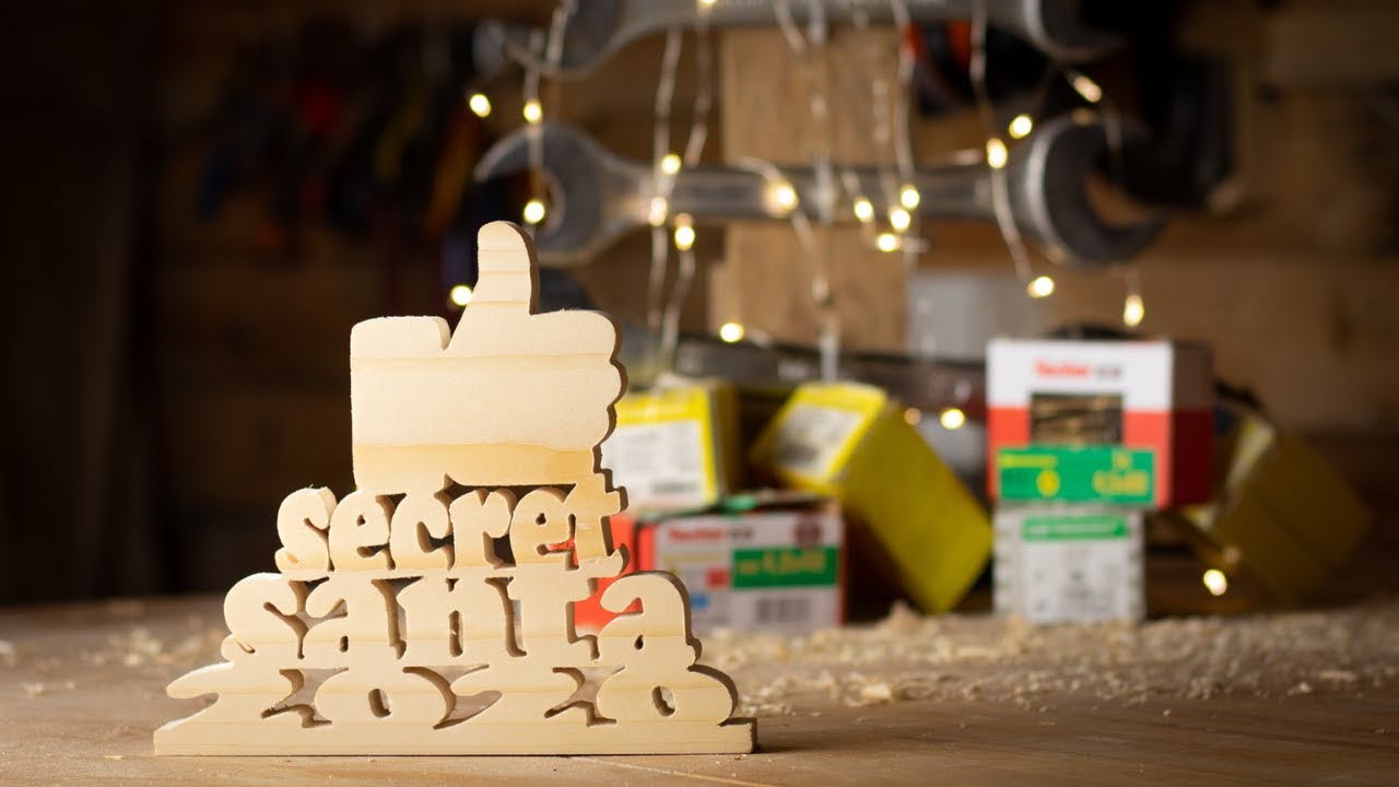 Secret Santa trofee making of - YouTube
