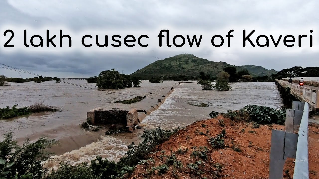 Overflowing Kaveri river across Bannur Bridge Lushington Wesley Bridge ...