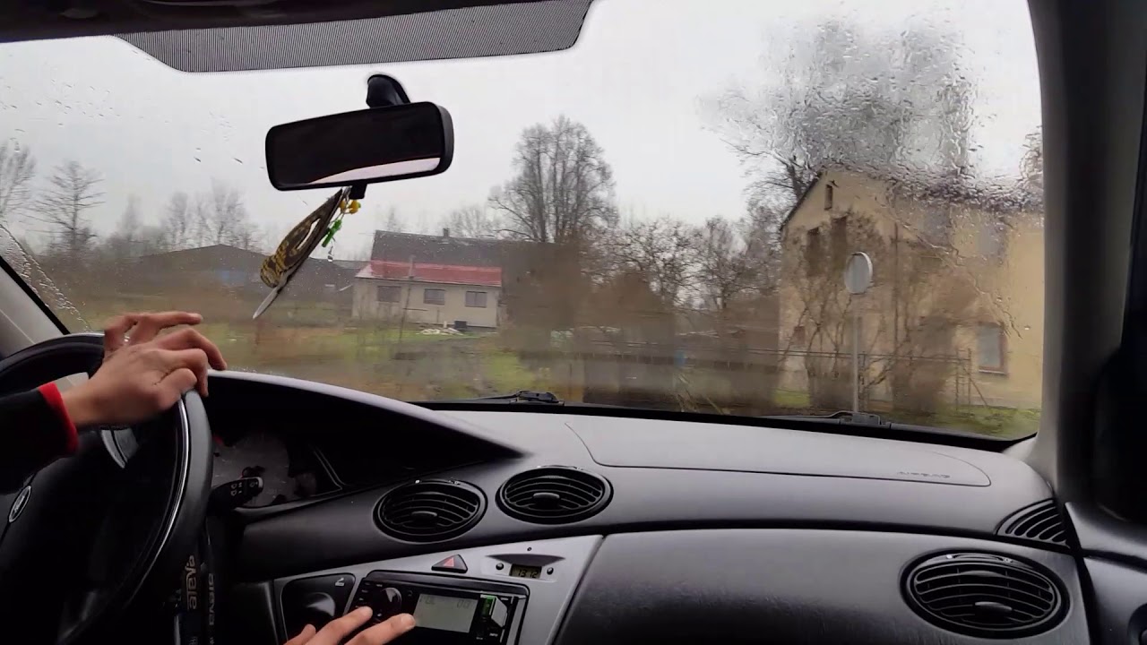 16 Year Old Driving Ford Focus 1.8TDDi 0 - 120km/h - YouTube