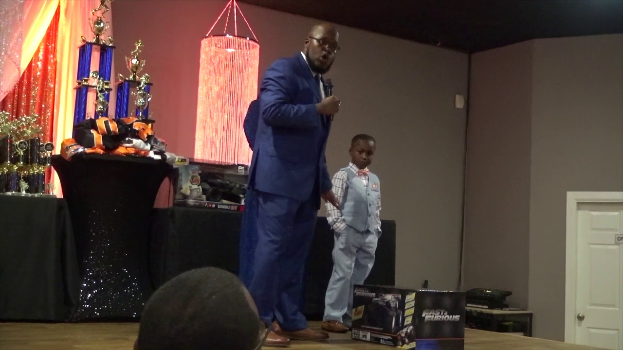 MR MAYES AWARDS AT M.O.T - YouTube