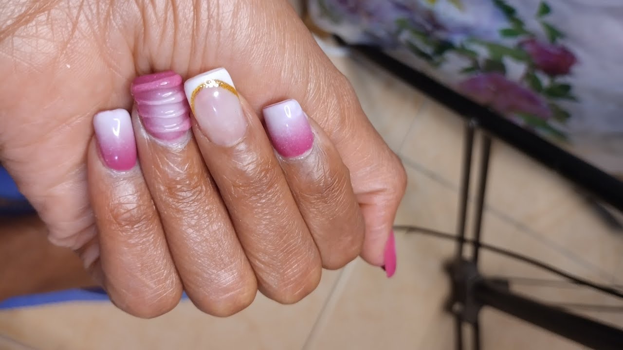 HOW TO INSTALL Acrylic nails - YouTube