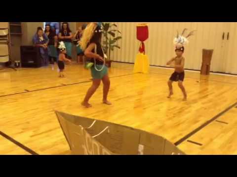 Kids doing a Polynesian dance. - YouTube