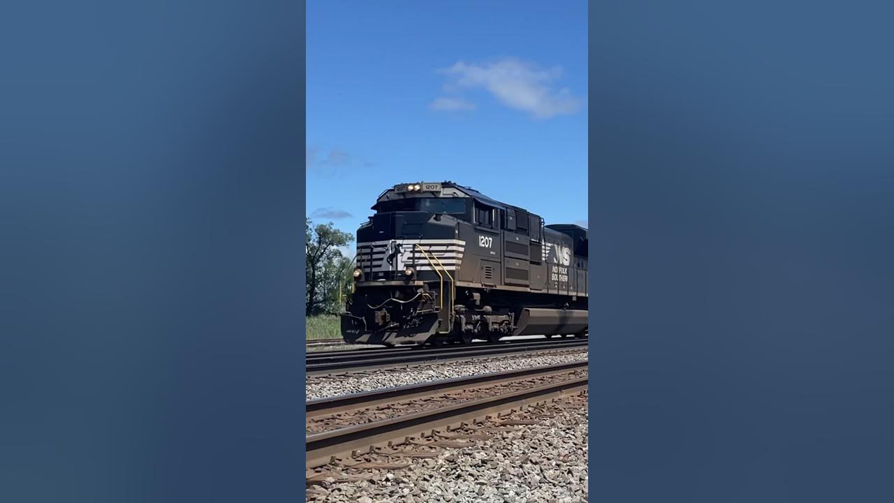 NS 1207 with loud tuned K5LLA! - YouTube