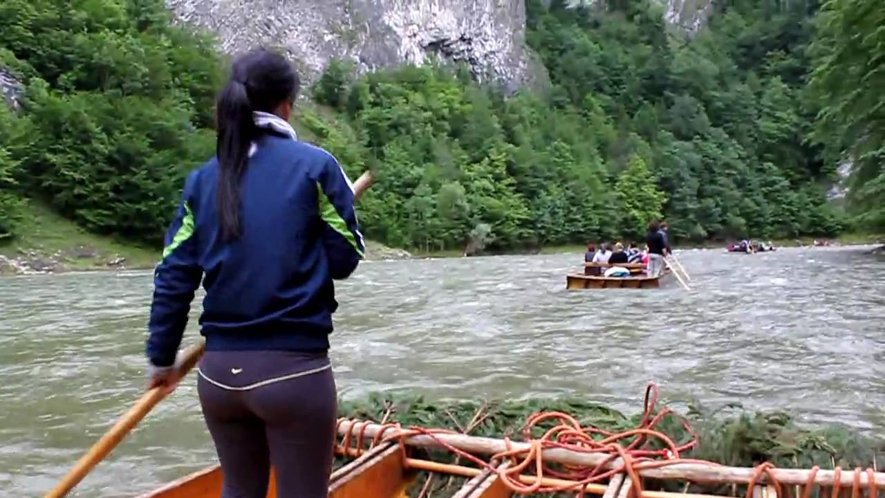 gymhe splav Dunajca na pltiach - YouTube