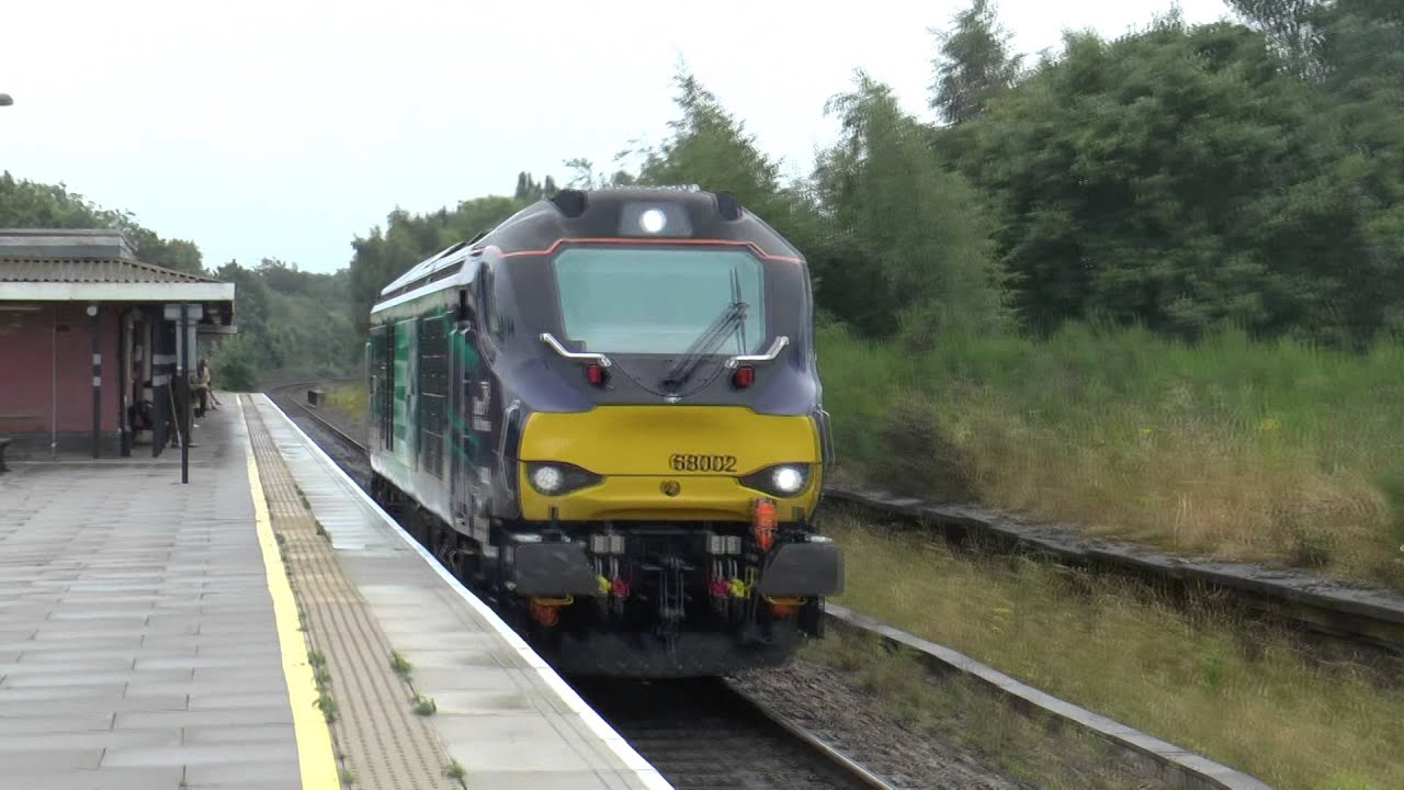 The 1st Class 68 up THE CHILTERN LINE 68 002 - YouTube