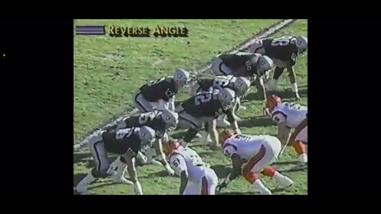 Bo Jackson’s Hip Injury Clip - YouTube