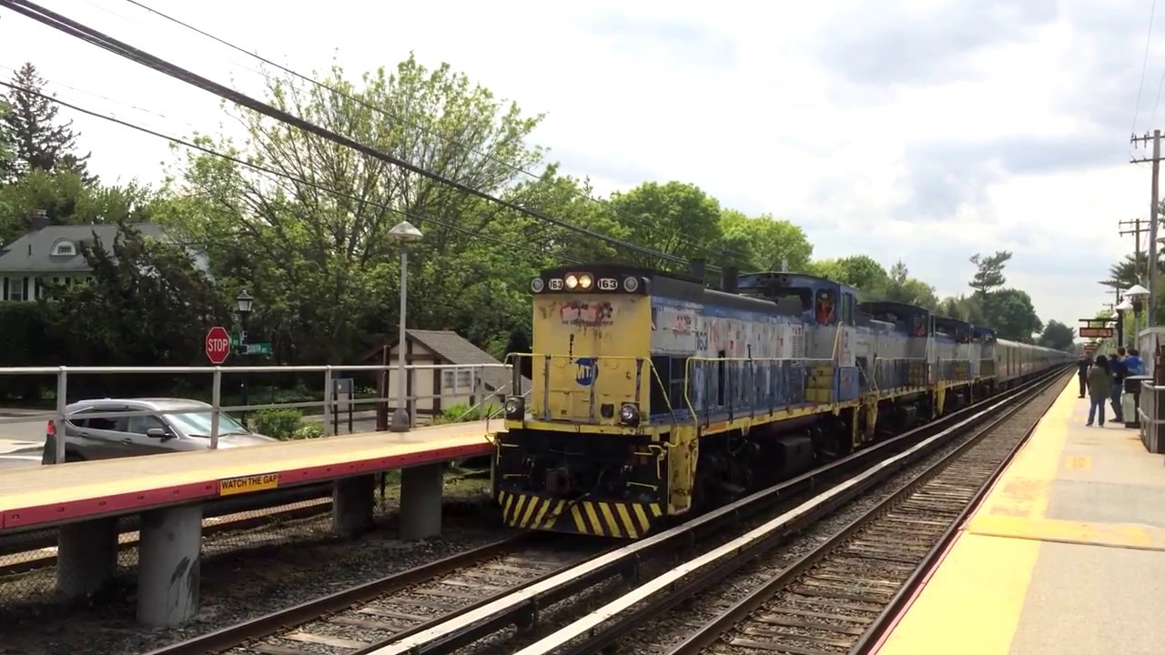 LIRR Final Circus Train Arrival - YouTube