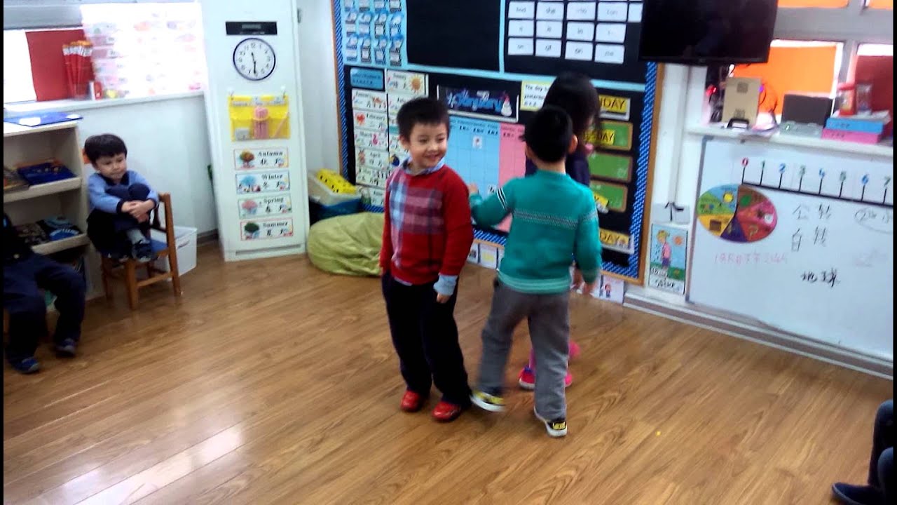 Kindergarten kids in orbit: Earth, Moon, Sun - YouTube