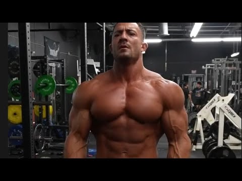 BICEP burnout🚨Add these in on your next arm day for a solid pump - YouTube