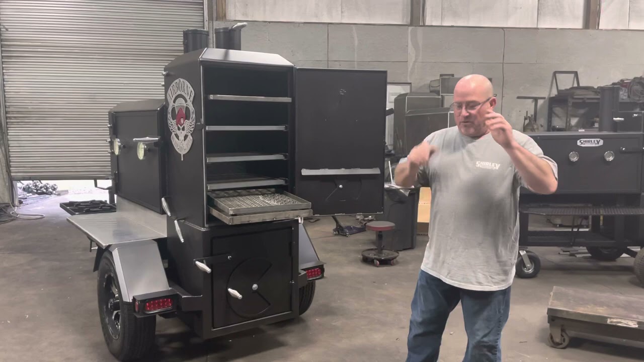 Awesome smoker for a great veteran Travis Mullins - YouTube