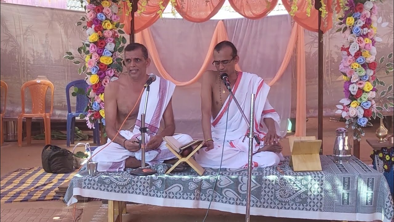 Mantra Pushpa by Parakkaje Anantha Bhat & Mahalinga Upadyaya Manimunda ...