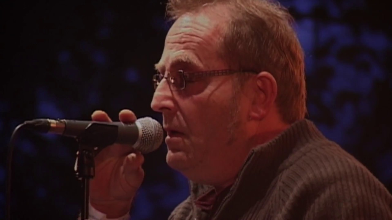 A la rigueur - YouTube