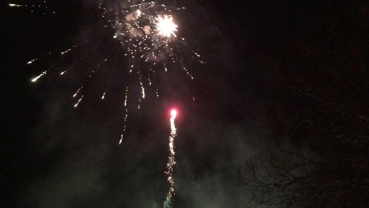 Bonfireworks Pina Colada + Royal Fireworks Tears of Beauty - YouTube