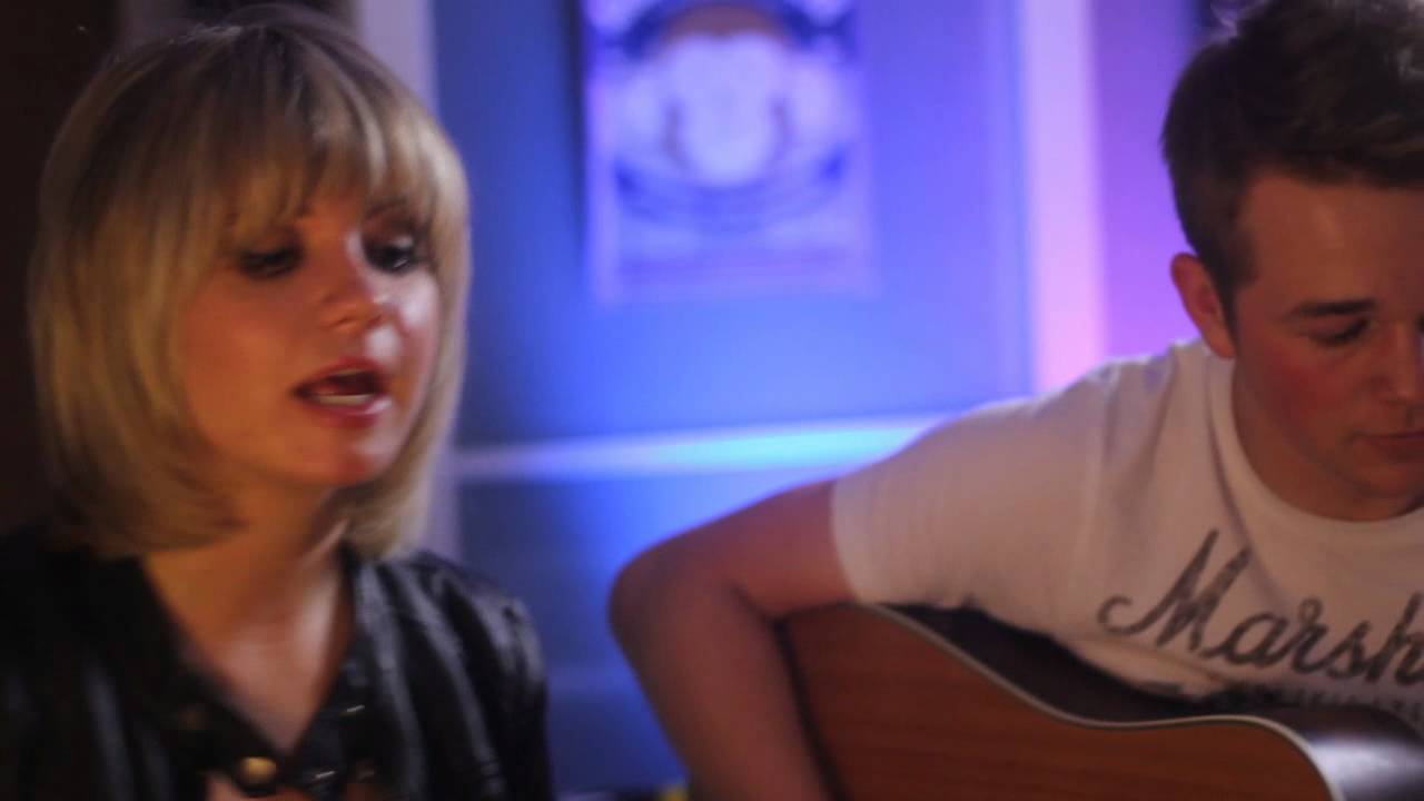 Jess Bell - What dya Take me for - YouTube