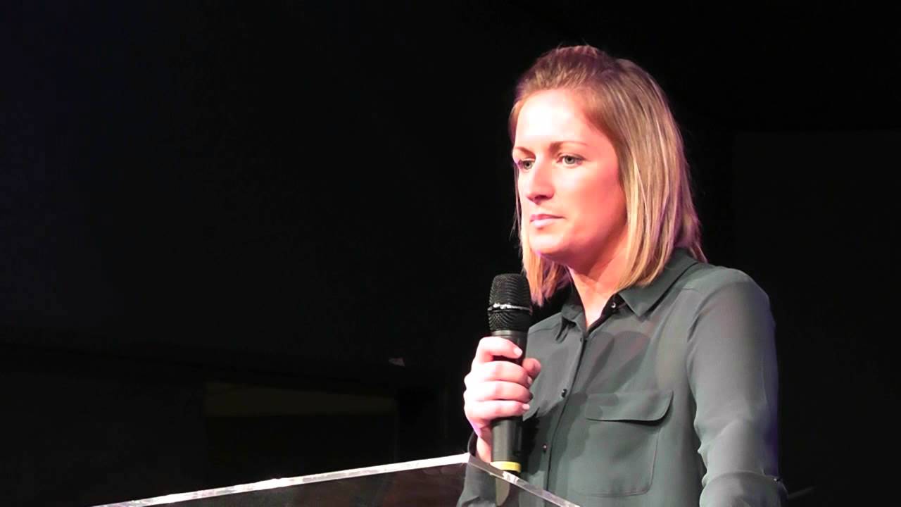 Julie Innes 'Teen Challenge NE Scotland' Fixed '14. - YouTube