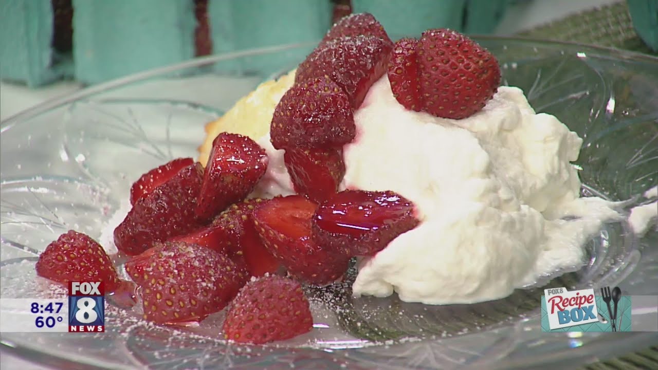 Fox Recipe Box: Strawberry Shortcake - YouTube