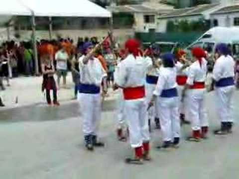 Spanish Stick Dance - YouTube