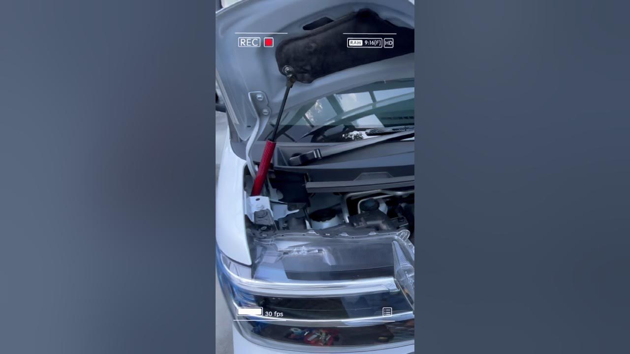 新型タントカスタム オリジナルボンネットダンパー 取り付け金具完成 LA650S後期 カーボン仕様 自己満 - YouTube